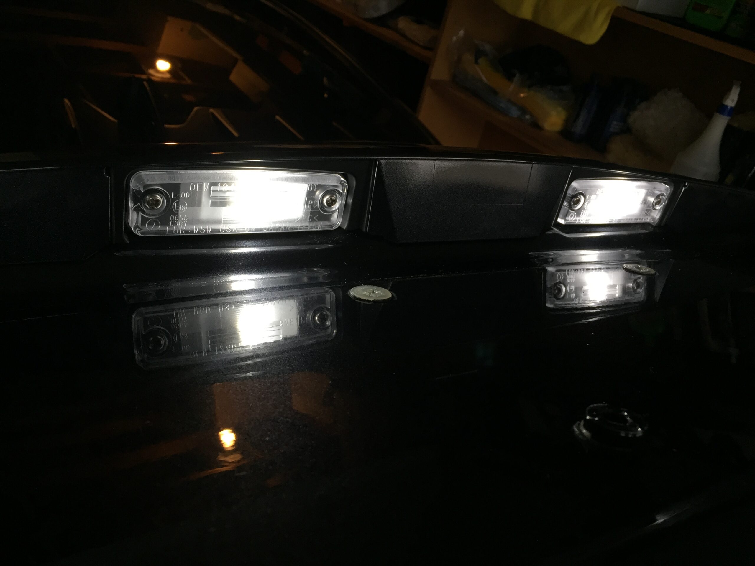 1998-2011 Ford Crown Victoria | LED License Plate Lights (Pair)