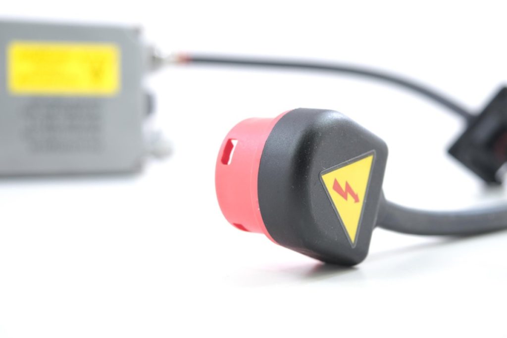OE Replacement Ballast: Hella 5DV007760